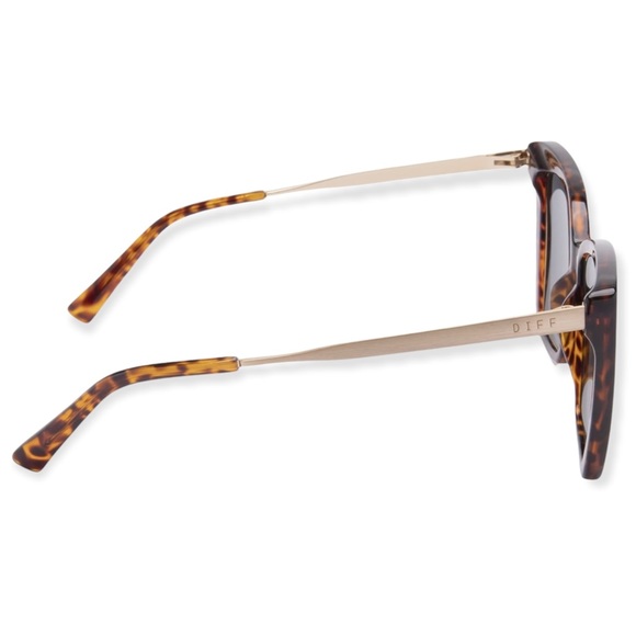Diff Eyewear | Accessories | Diff Becky Iv Sunglasses Wildcat Leopard ...